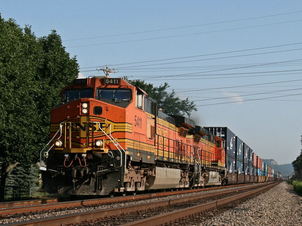BNSF 5411